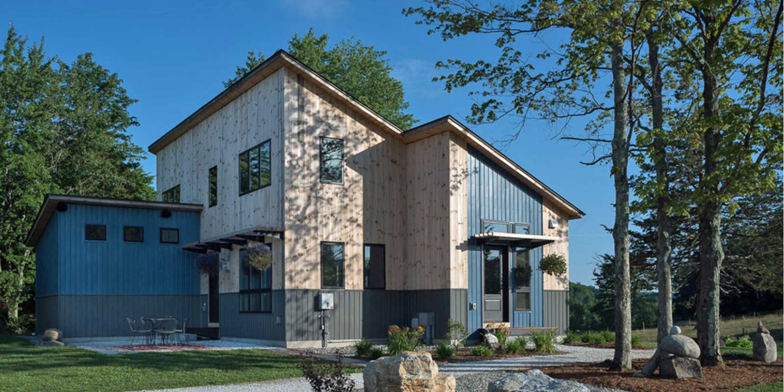 Metalworkers Contemporary - Hillview Design Collaborative & Building Co.